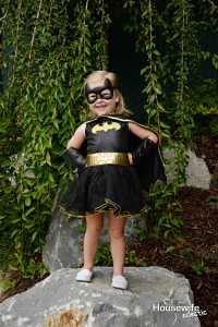 How to Make A Bat Signal - Housewife Eclectic