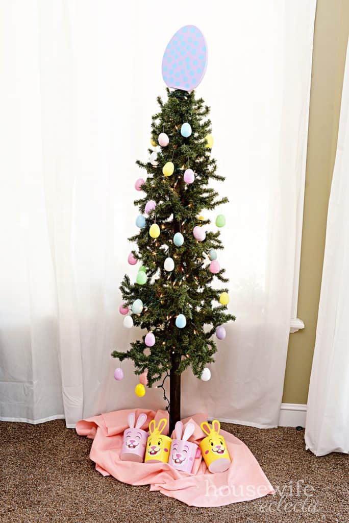Turn your Christmas tree into an Easter Tree - Housewife Eclectic